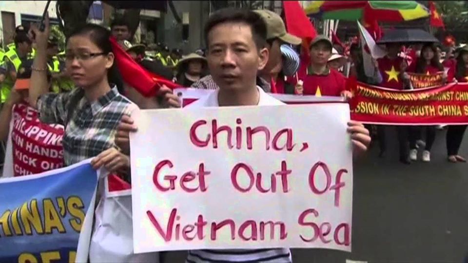 China get out! | Tiếng Dân
